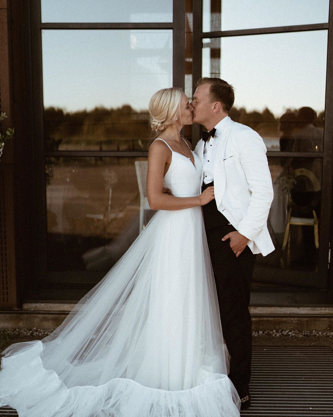 Tulle Elegance: Spotted At A Latvian Celebrity Wedding - Amelii